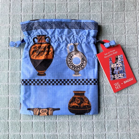 BAGGU | Bags | Nwt Baggu Drawstring Pouch Ancient Greek Vessels The Met ...